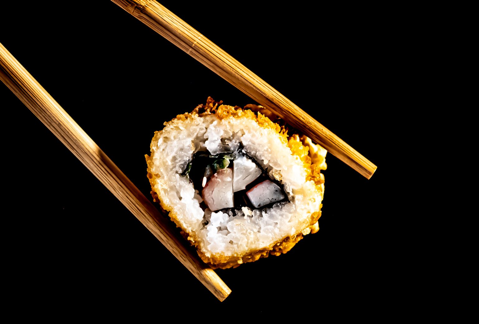 Crunchy Kani Roll – Sushimate – Antalya'nın Kurumsal Sushi Üreticisi